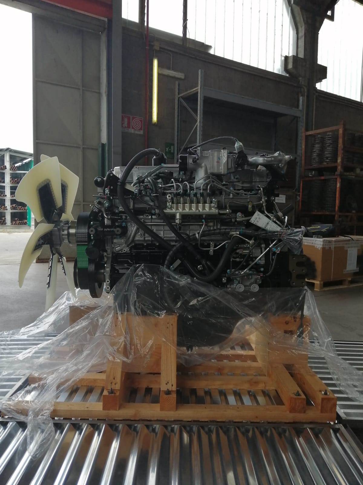ISUZU 6HK1 TIER 3 24V ELECTRICS ENGINE FOR SALE | RD Diesels