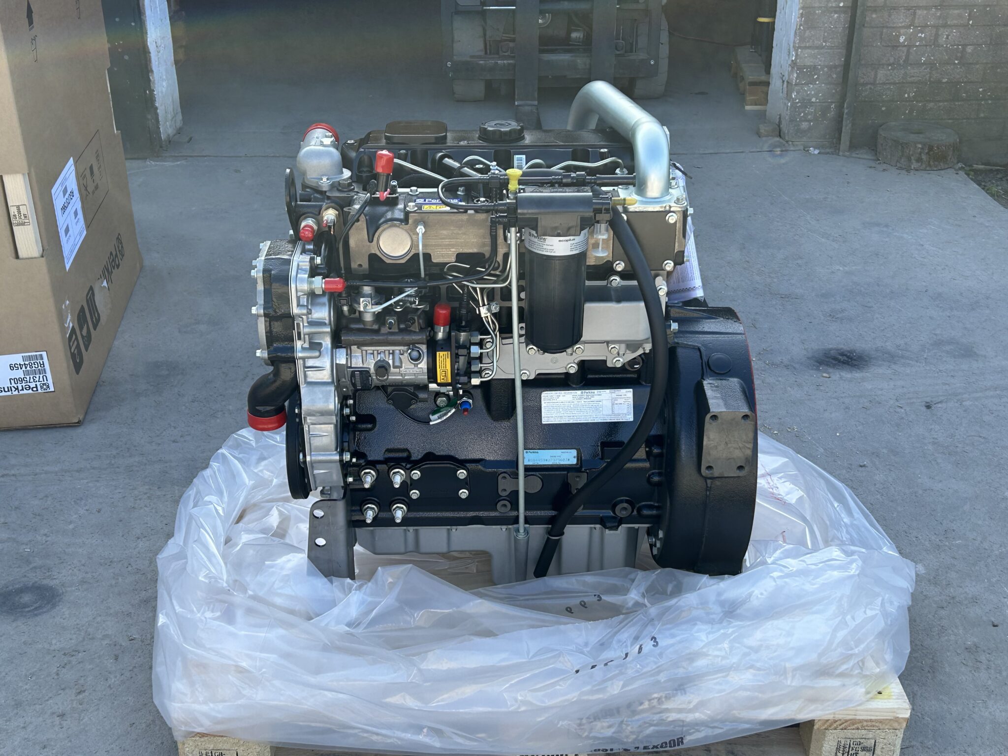 PERKINS 1104C-44T INDUSTRIAL SPEC ENGINE RG84459 74KW @ 2200 RPM | RD ...
