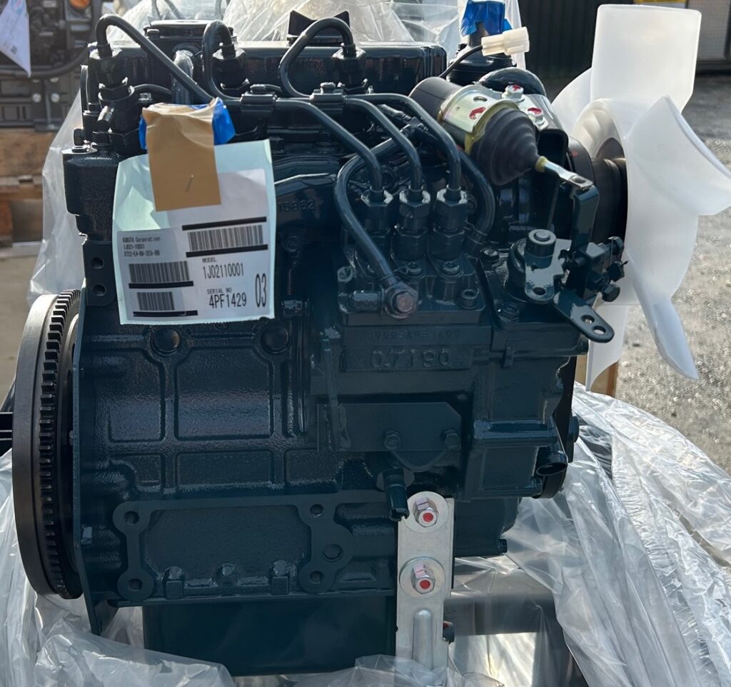 KUBOTA K008-3 NEW ENGINE FOR SALE D722-E4-BH-2EU-BB 1J021-10001 ...