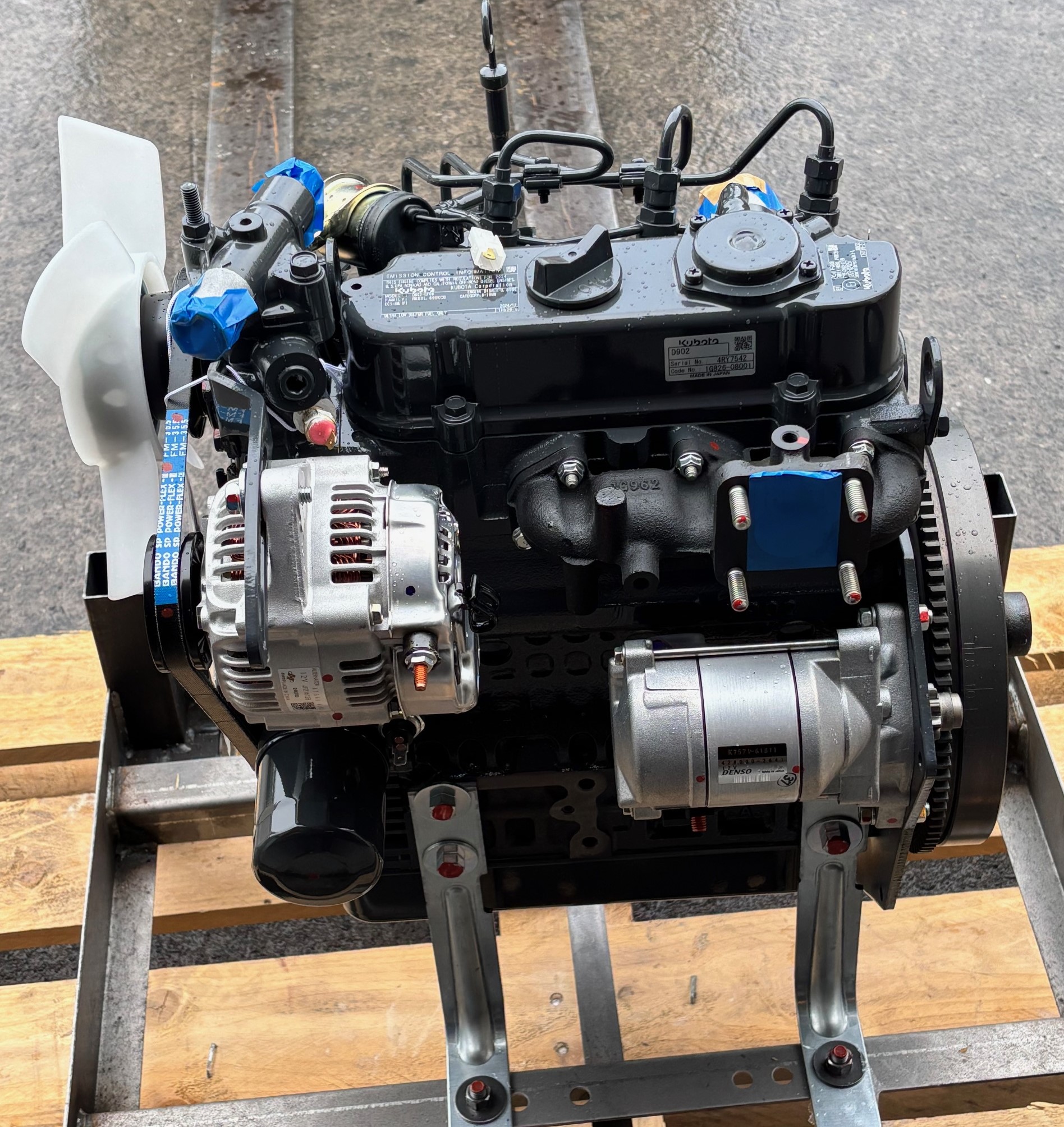 RTV900 KUBOTA COMPLETE NEW ENGINE D902 1G826-08001 | RD Diesels