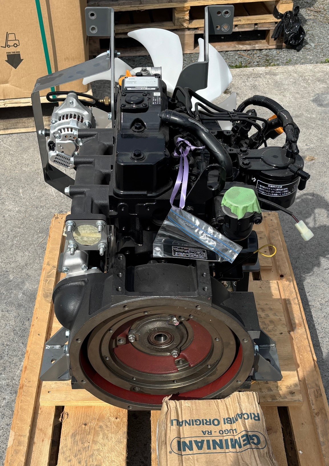YANMAR 3TNV88-ESIKS ENGINE FOR SALE ELECTRONIC GOVERNOR | RD Diesels