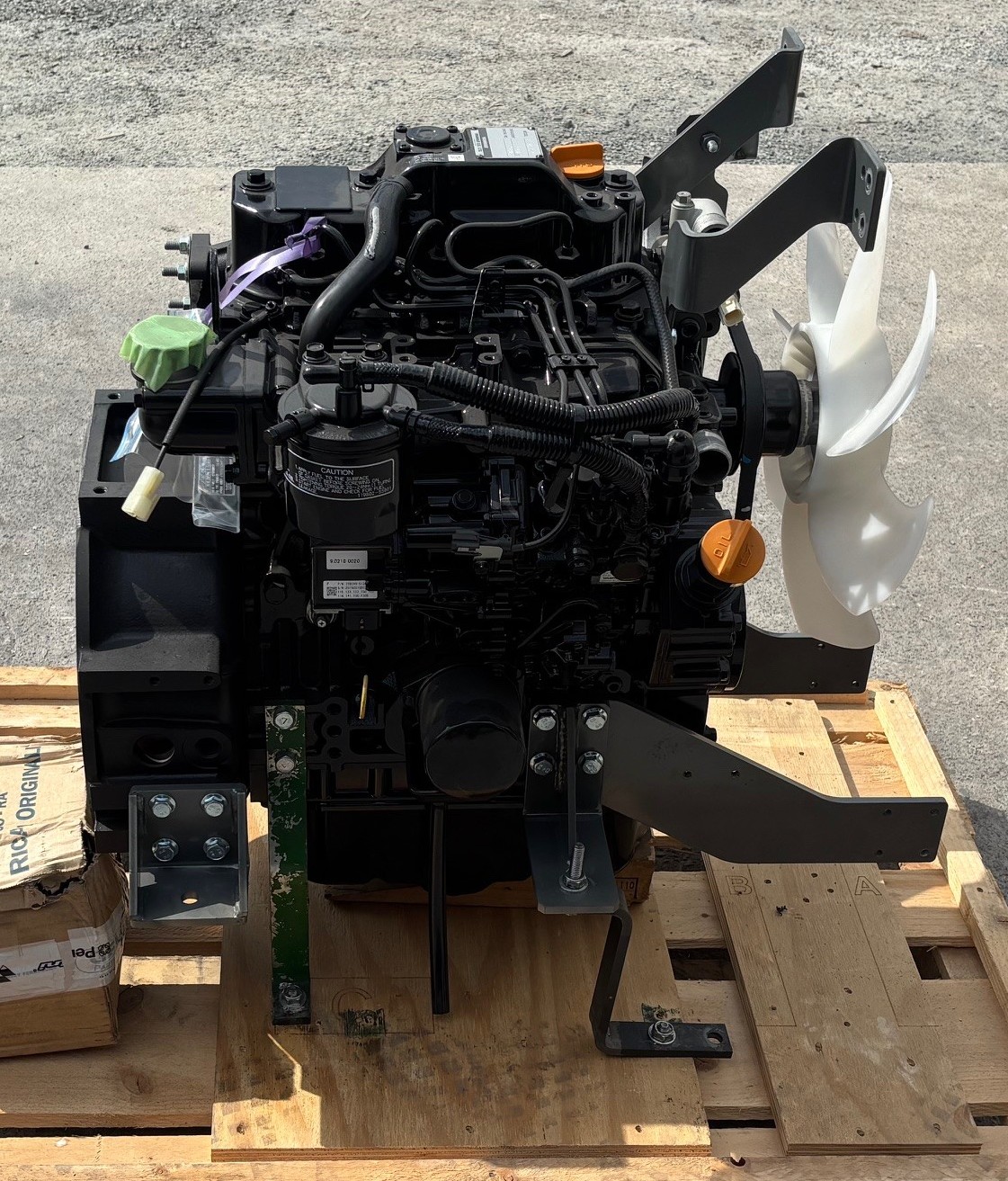 YANMAR 3TNV88-ESIKS ENGINE FOR SALE ELECTRONIC GOVERNOR | RD Diesels